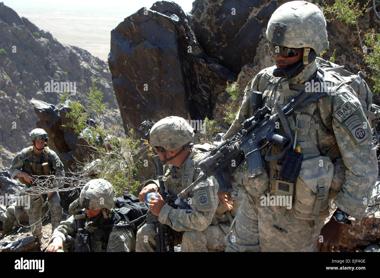 U.S. Army Soldiers from 2nd Battalion, 508th Parachute Infantry ...