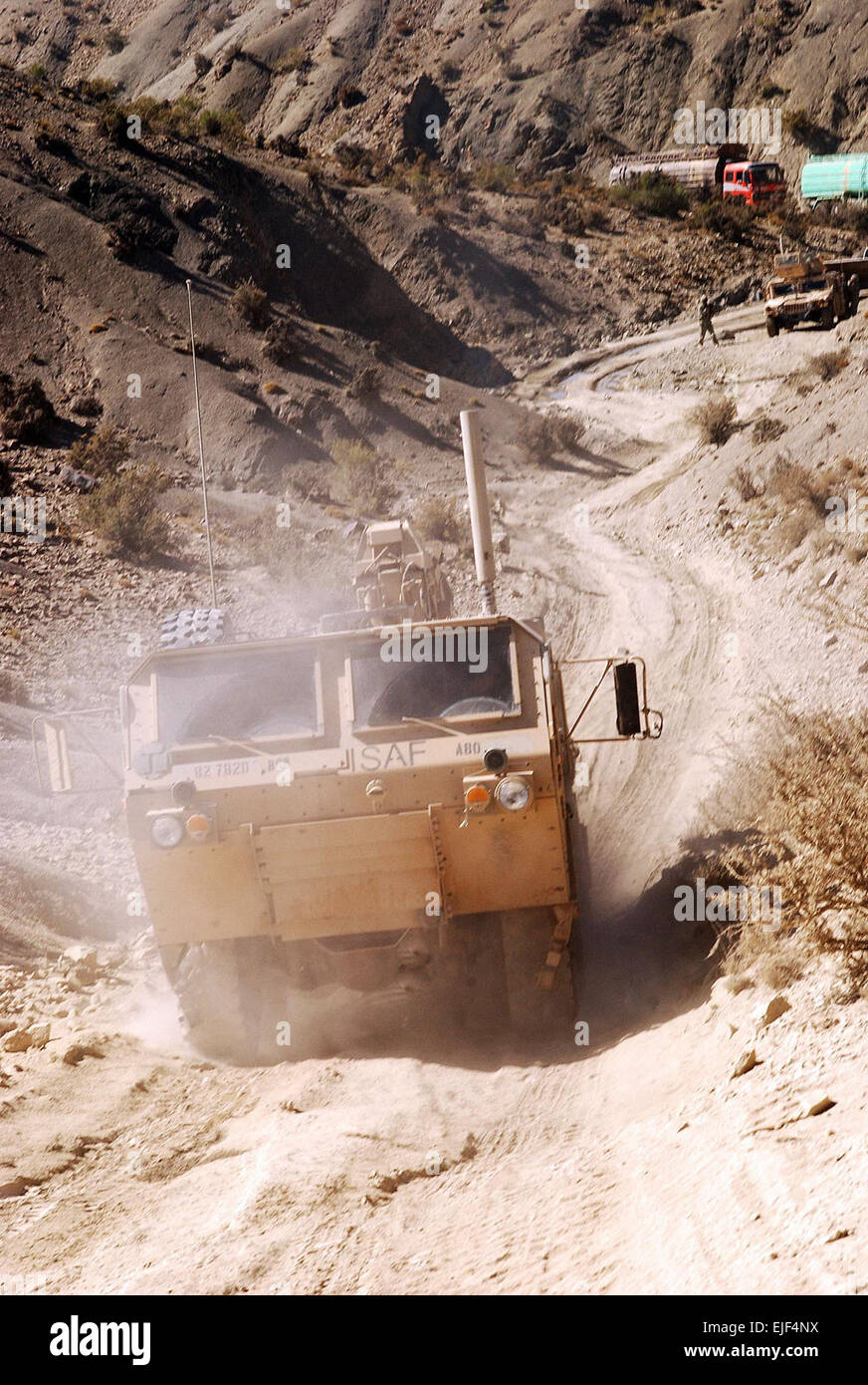 071013-A-2013C-017 A “Market Garden” Combat Logistics Patrol M-1089 ...