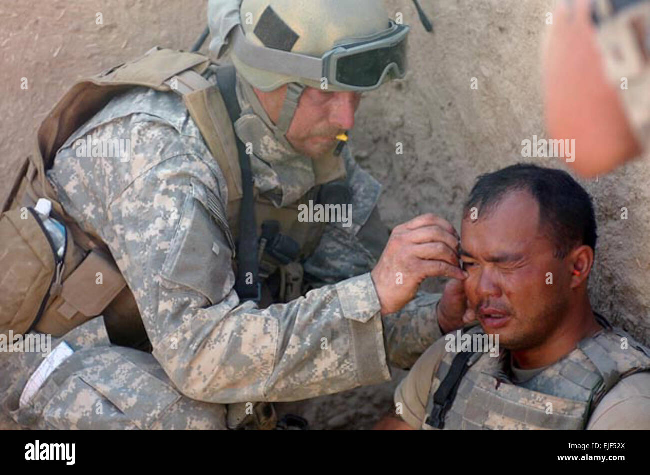 Special operations medical team hi-res stock photography and images - Alamy