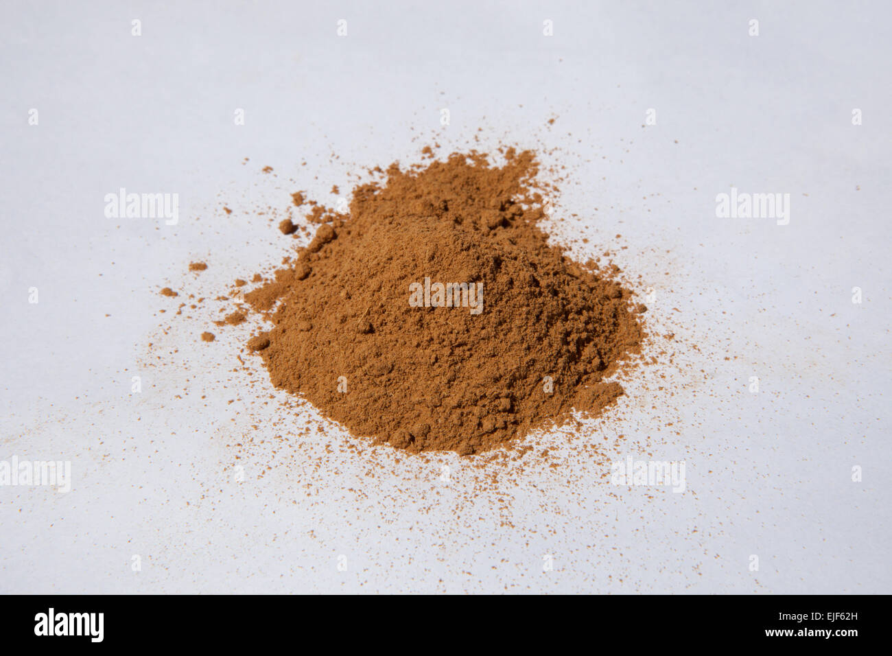 Ground Cassia or Cinnamon Isolated On White Background Stock Photo - Alamy