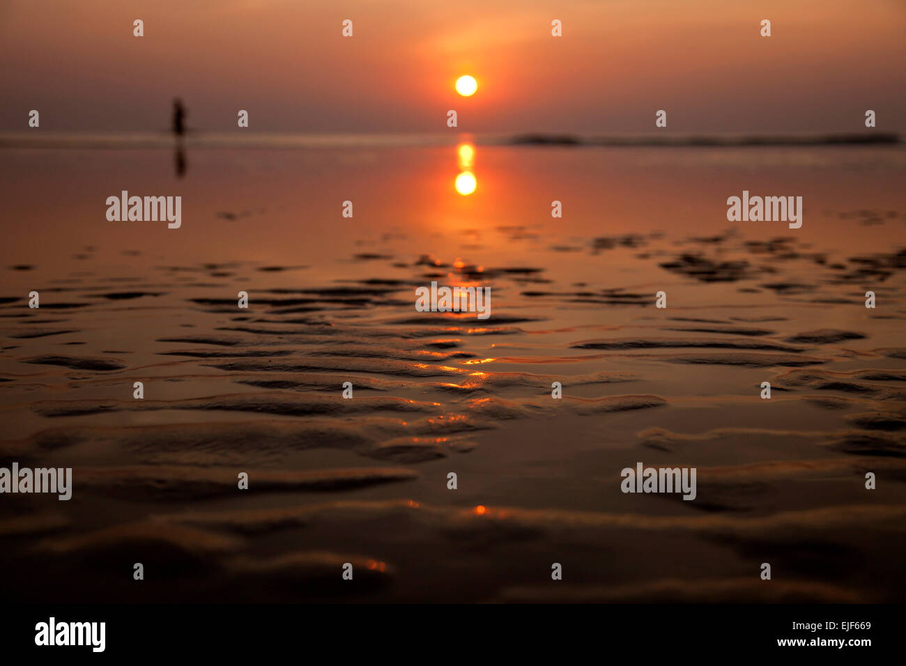 Sunset at kudle beach near gokarna hi-res stock photography and images ...