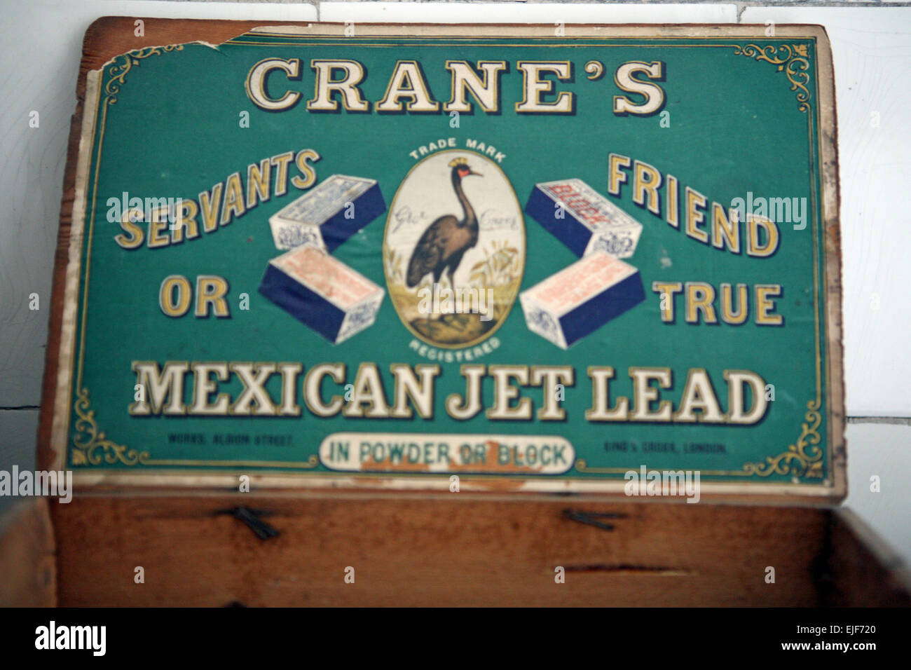 Crane's Mexican jet lead Stock Photo - Alamy