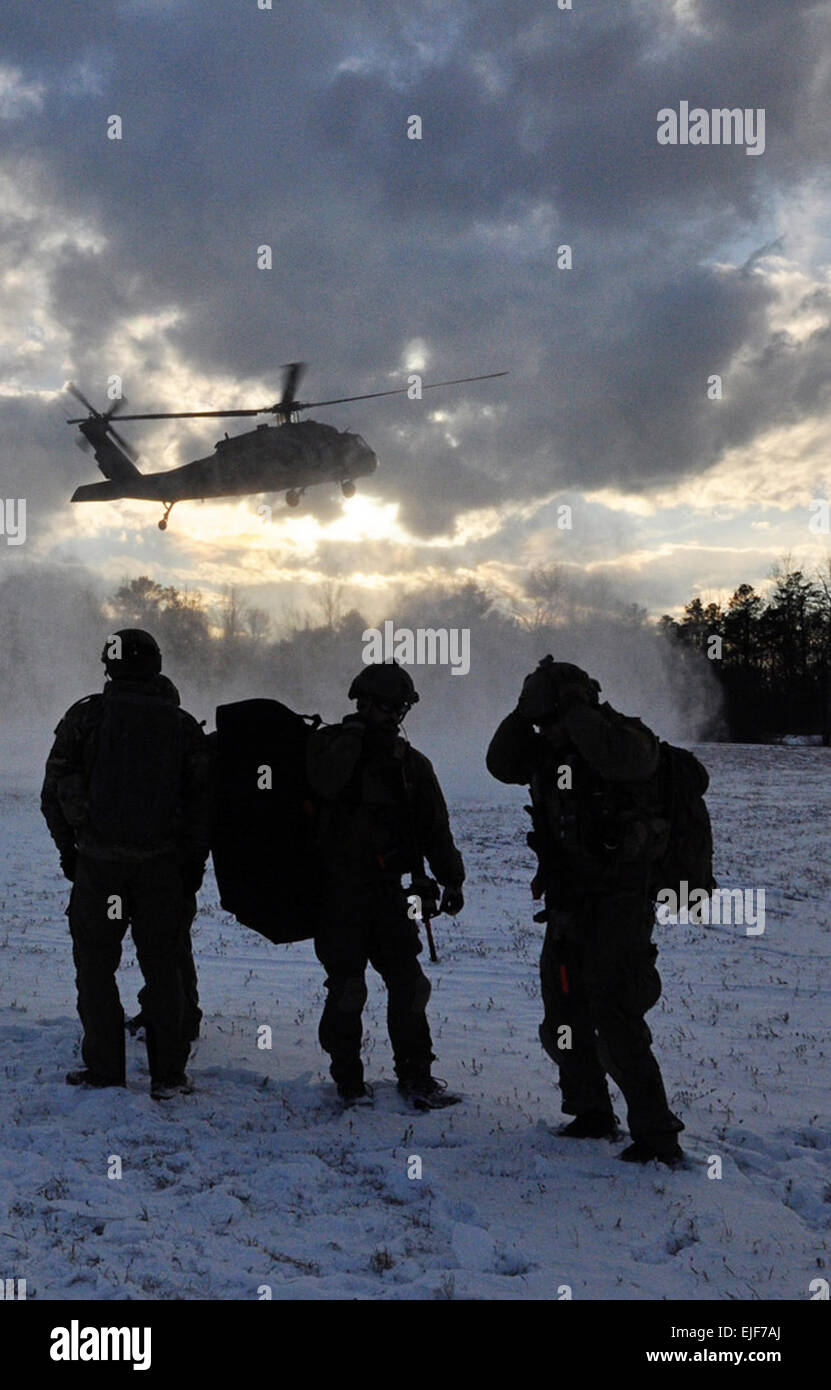 Virginia National Guard soldiers assigned to the Sandston-based 2nd ...