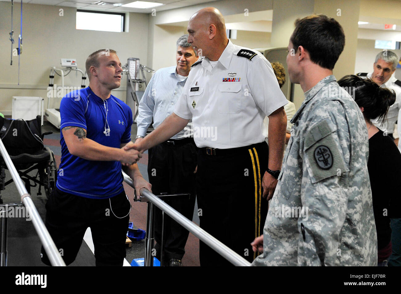 Gen raymond t odierno hi-res stock photography and images - Alamy