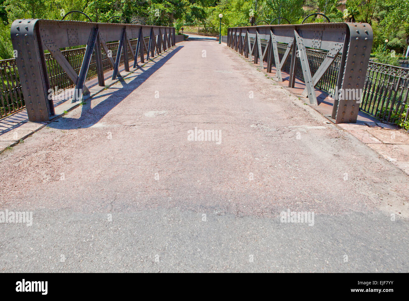 Bolarque iron bridge close to dam, Guadalajara, Spain Stock Photo - Alamy