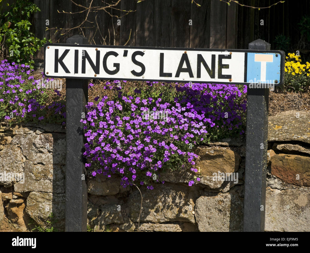 Kings road sign hi-res stock photography and images - Alamy
