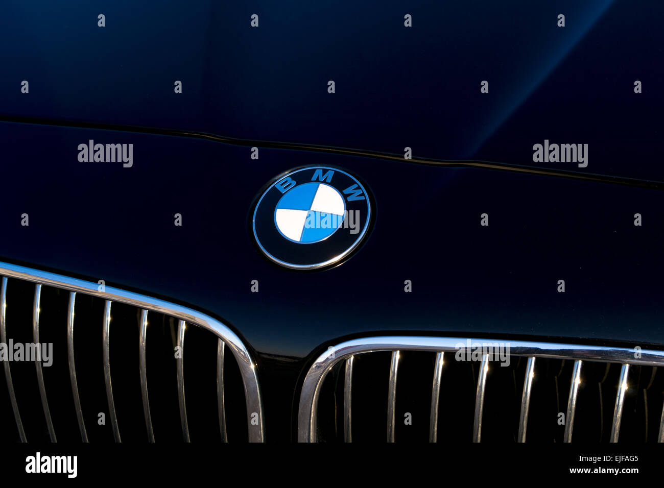 Bmw status symbol hi-res stock photography and images - Alamy