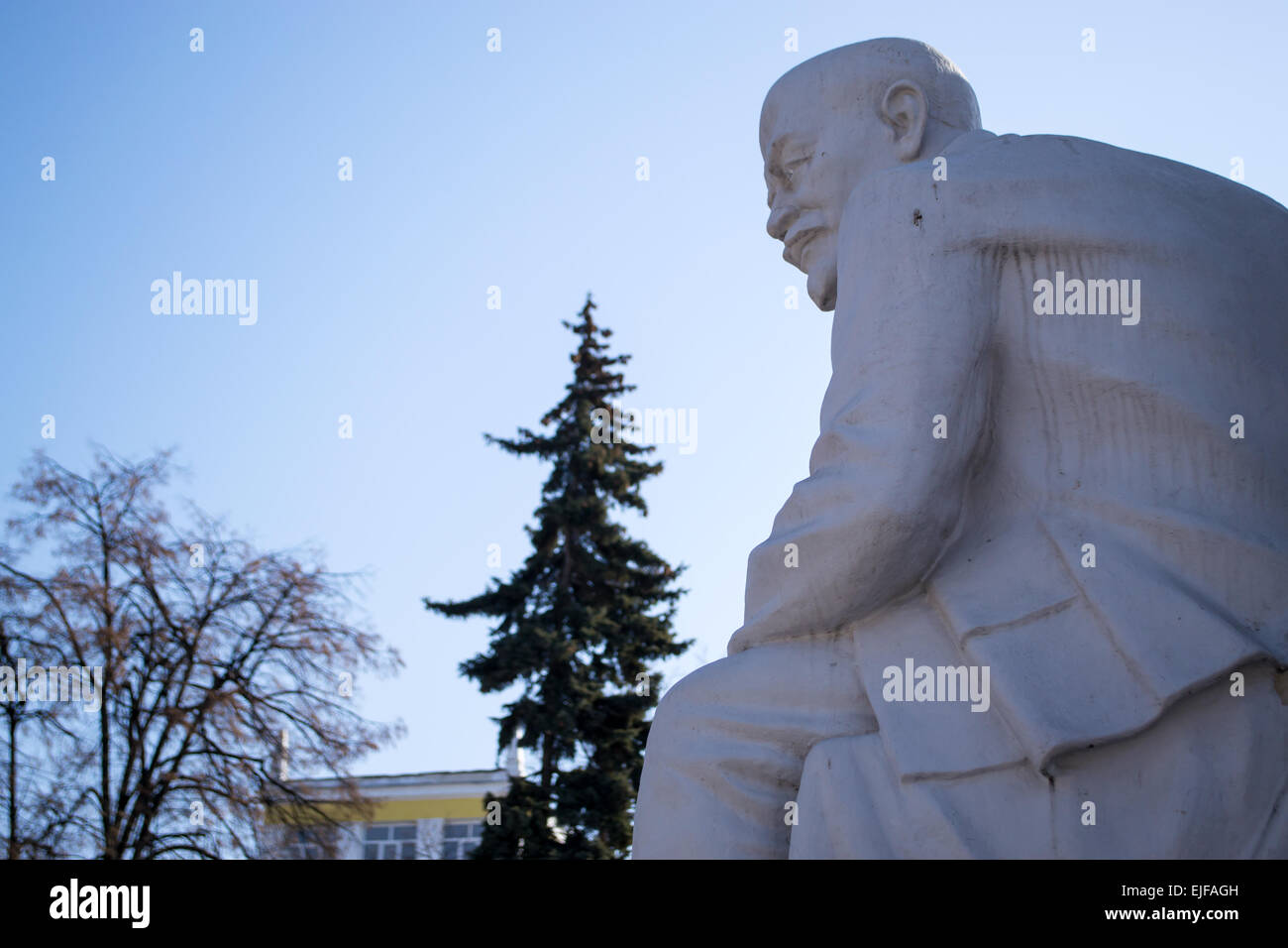 White stone statue lenin against hi-res stock photography and images ...