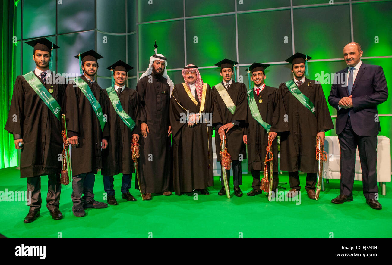 Saudi graduation ceremony hi-res stock photography and images - Alamy