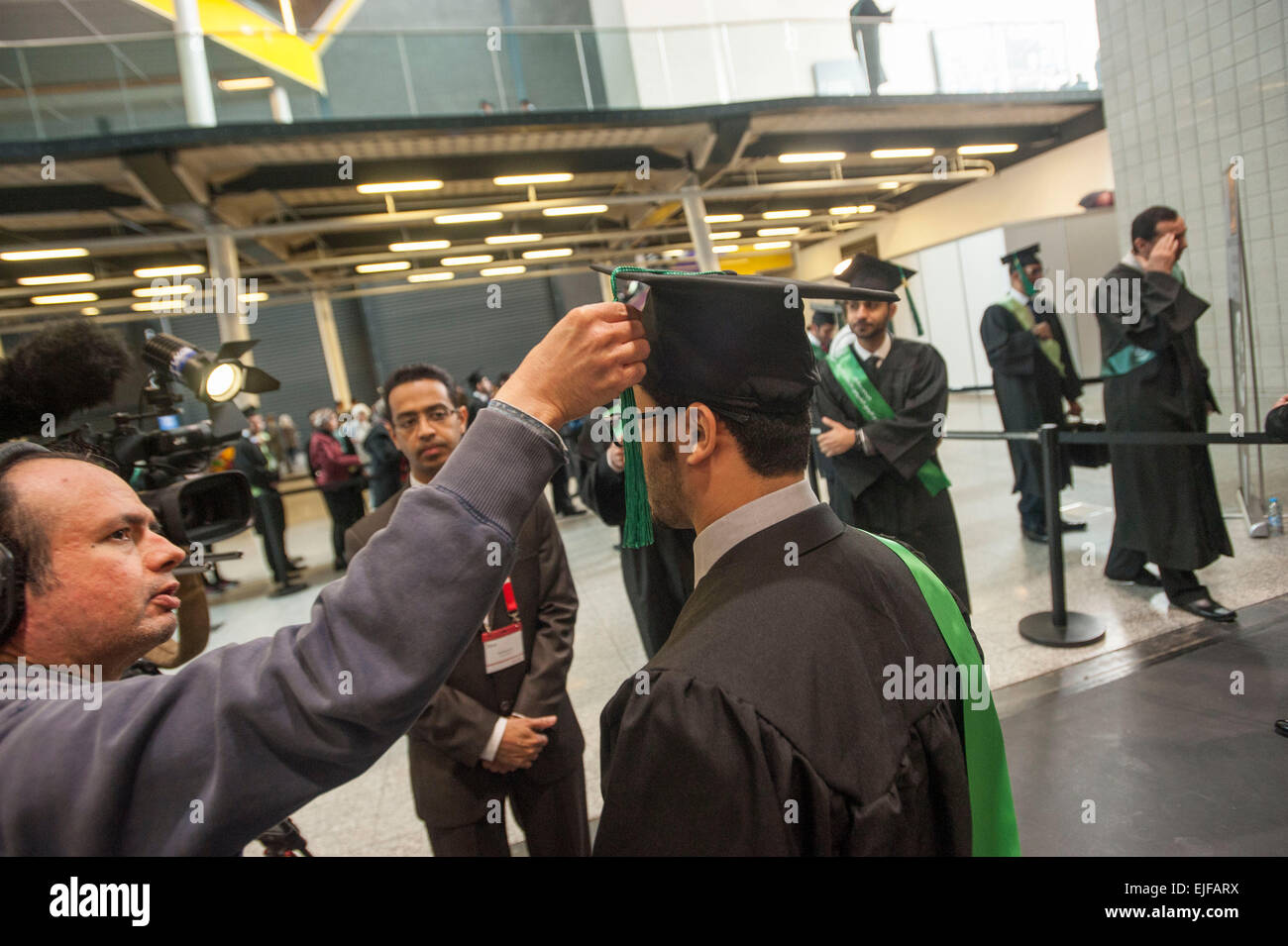 Saudi graduation ceremony hi-res stock photography and images - Alamy