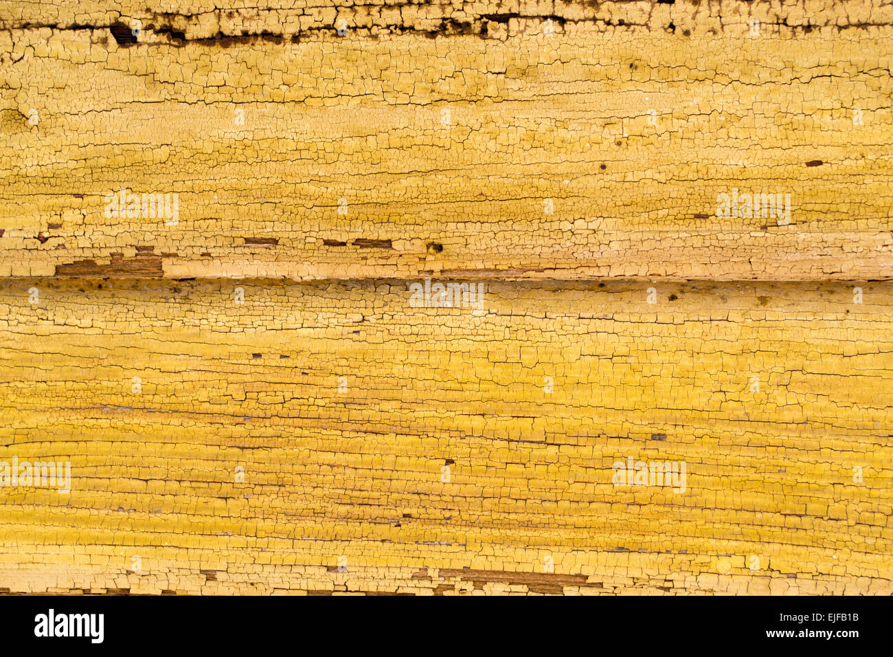 Wood texture flakes flaking off hi-res stock photography and images - Alamy