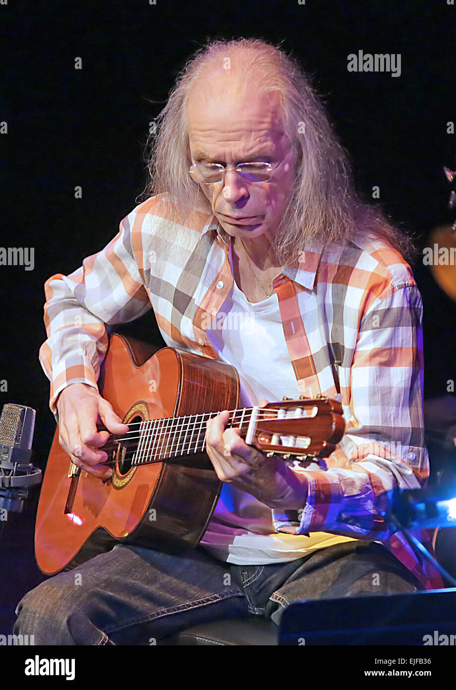 Steve Howe, of the band Yes, performs at The Capstone Theatre in ...