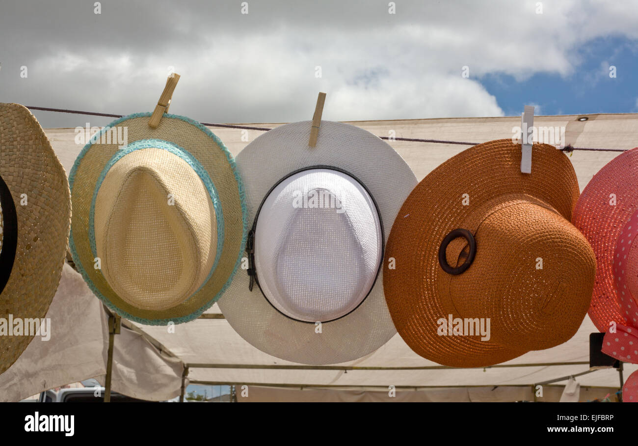 Ladies clothing stall hi-res stock photography and images - Alamy