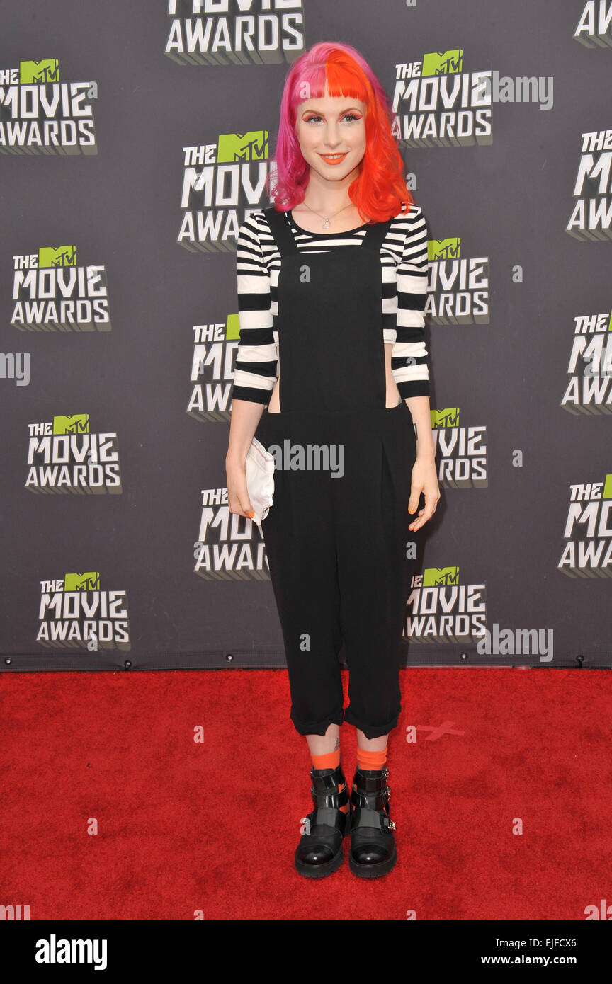 Hayley williams red hair hi-res stock photography and images - Alamy