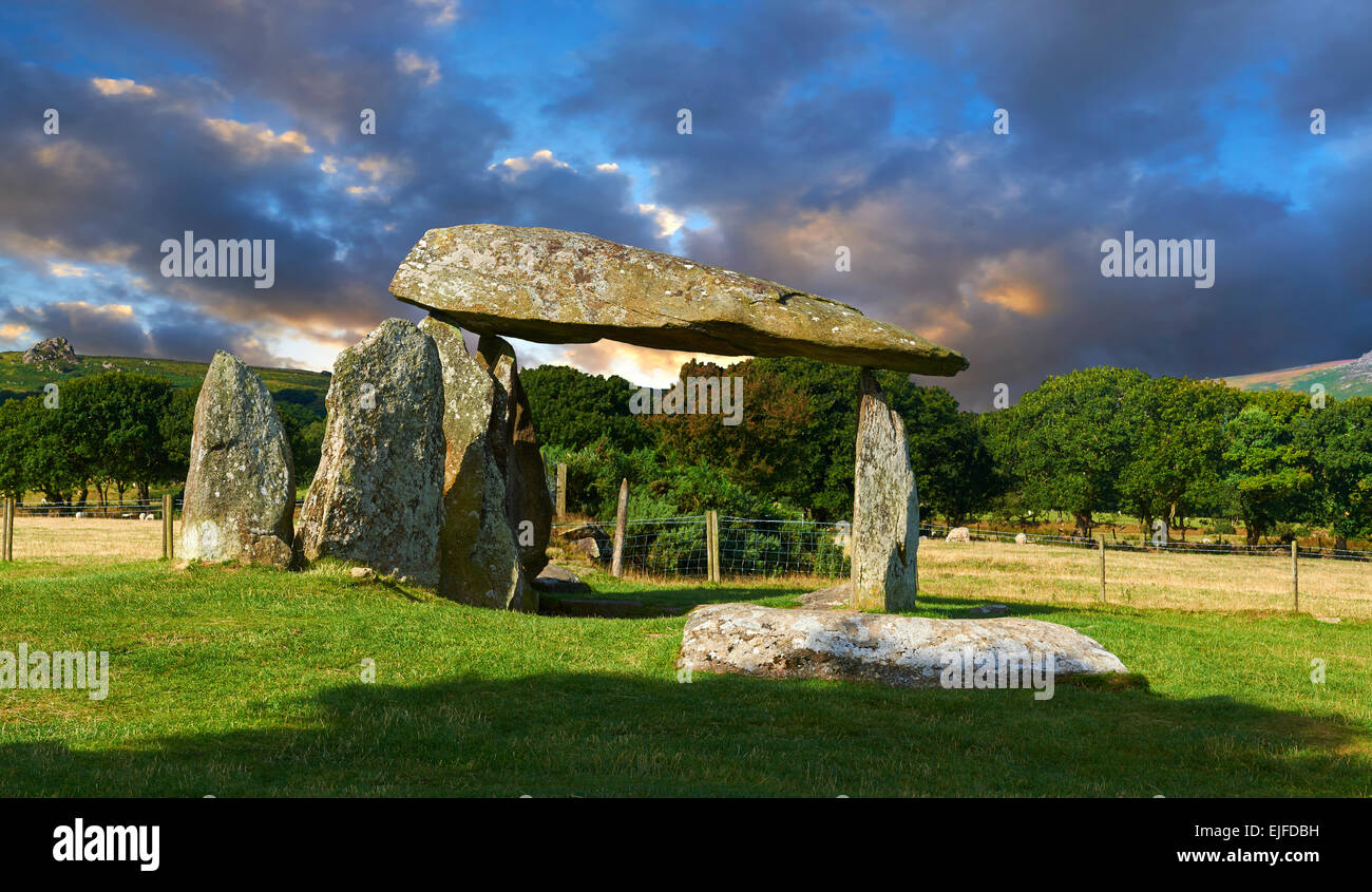 Ruin in stone hi-res stock photography and images - Alamy