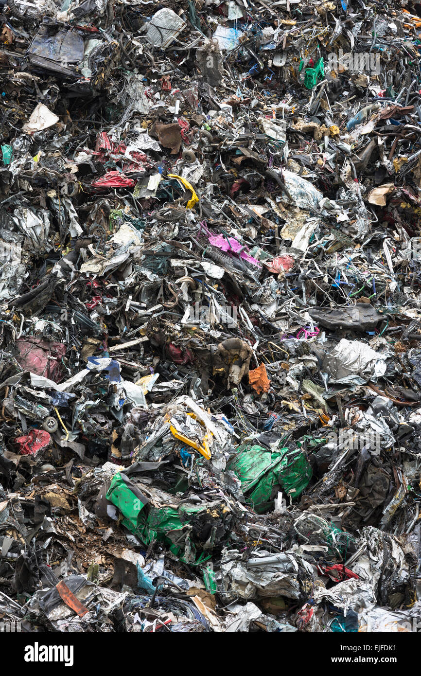 Metal recycling environment metals hi-res stock photography and images ...