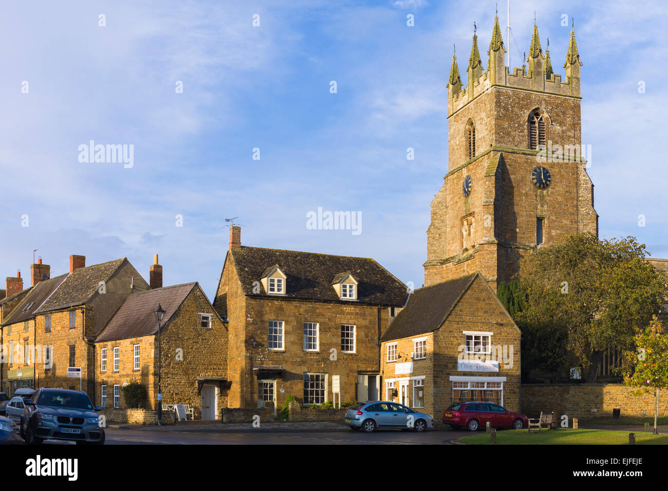 Deddington oxfordshire village hi-res stock photography and images - Alamy