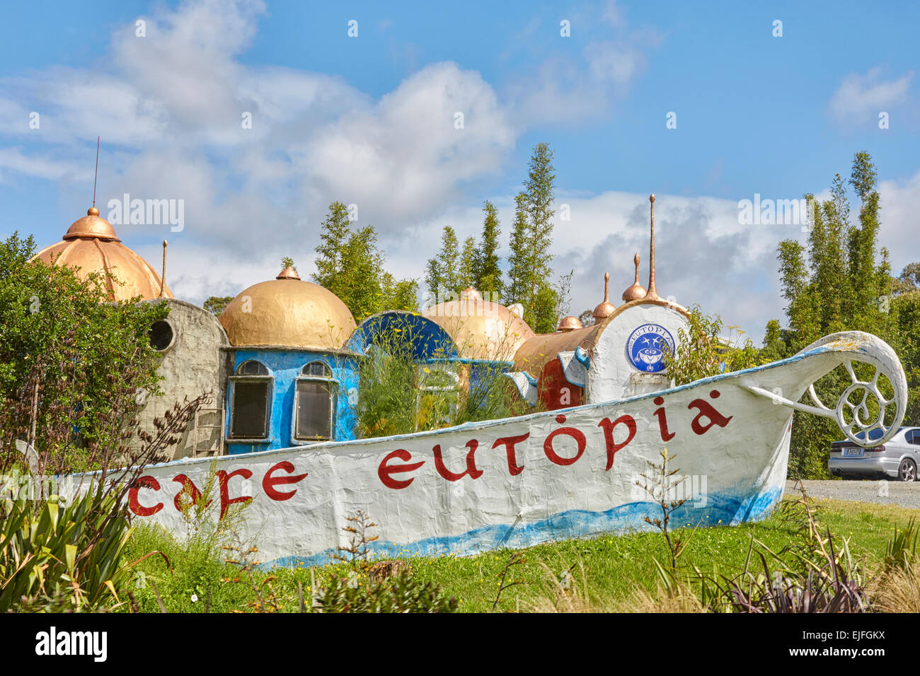 Kaiwaka hi-res stock photography and images - Alamy