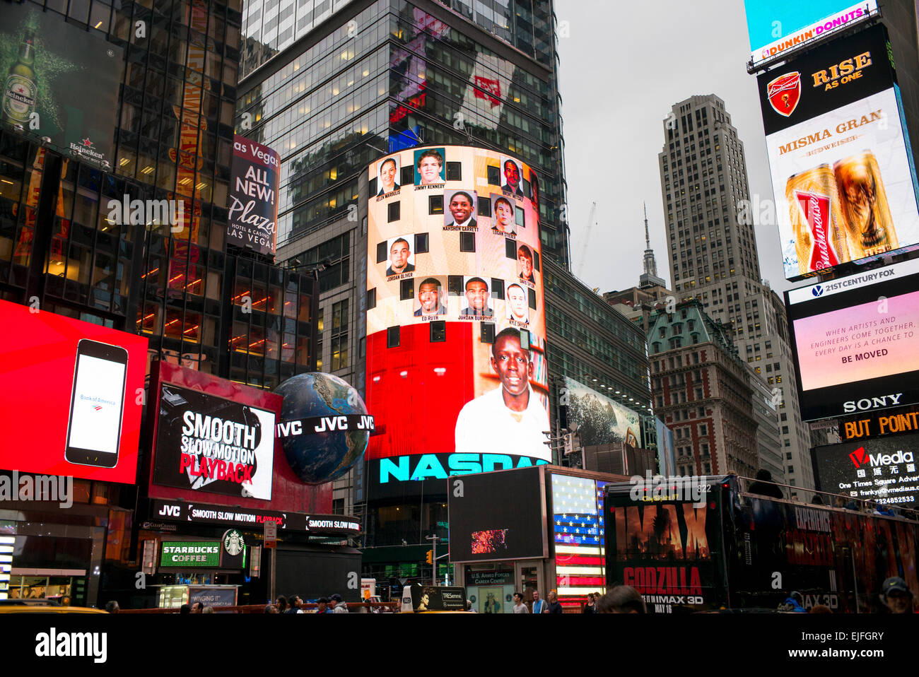 Lights and Billboards in Times Square, Manhattan, New York City, New ...