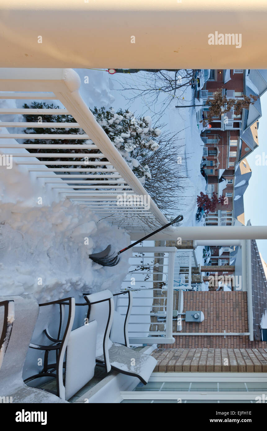 Snow winter in small Canadian town Stock Photo - Alamy