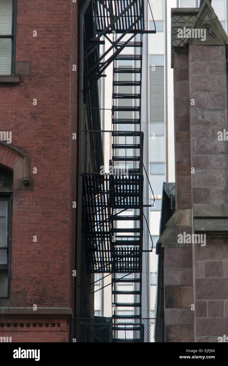 Side view of a building exterior, Midtown, Manhattan, New York City ...