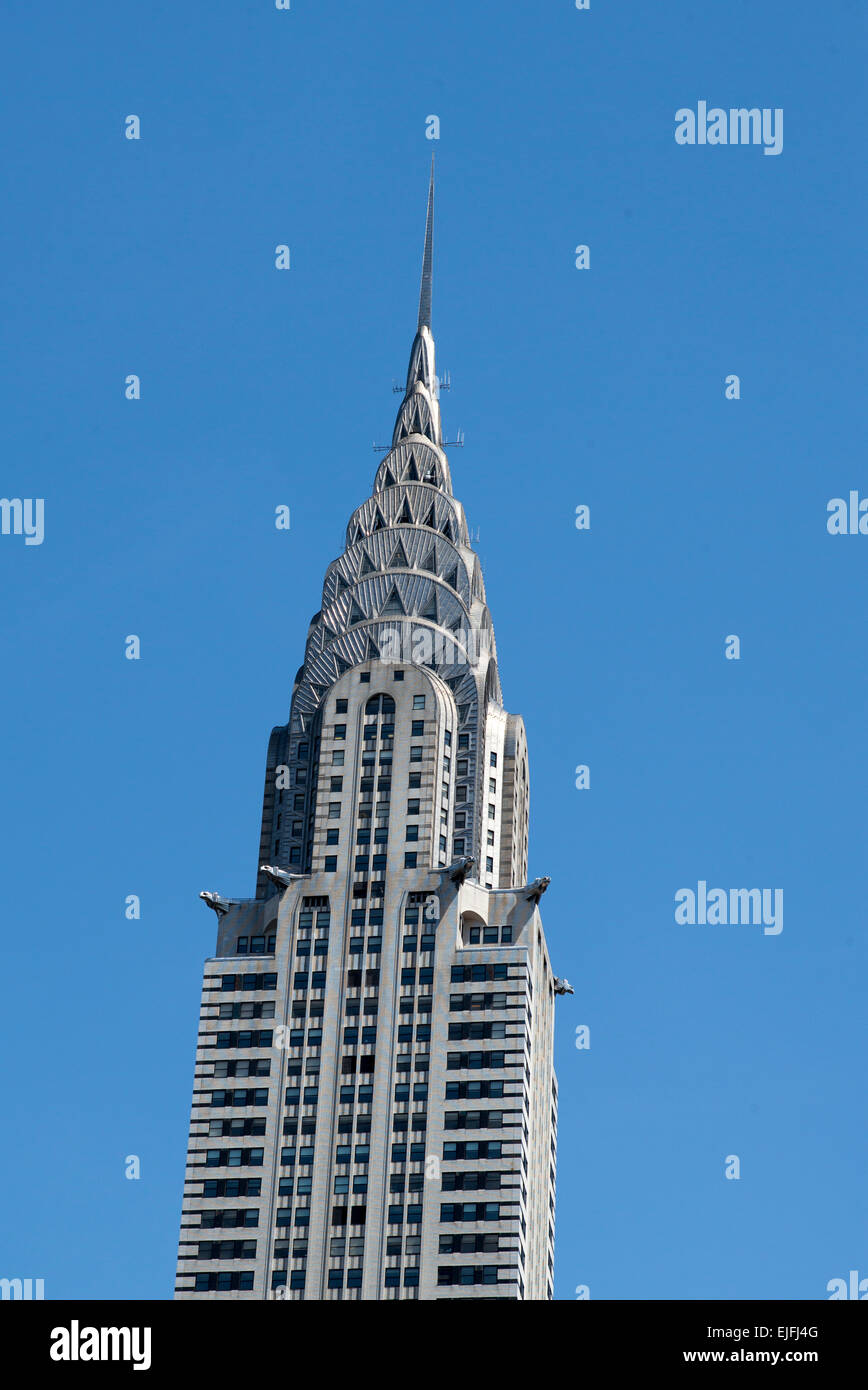 Low angle view of the Chrysler Building, Midtown, Manhattan, New York ...