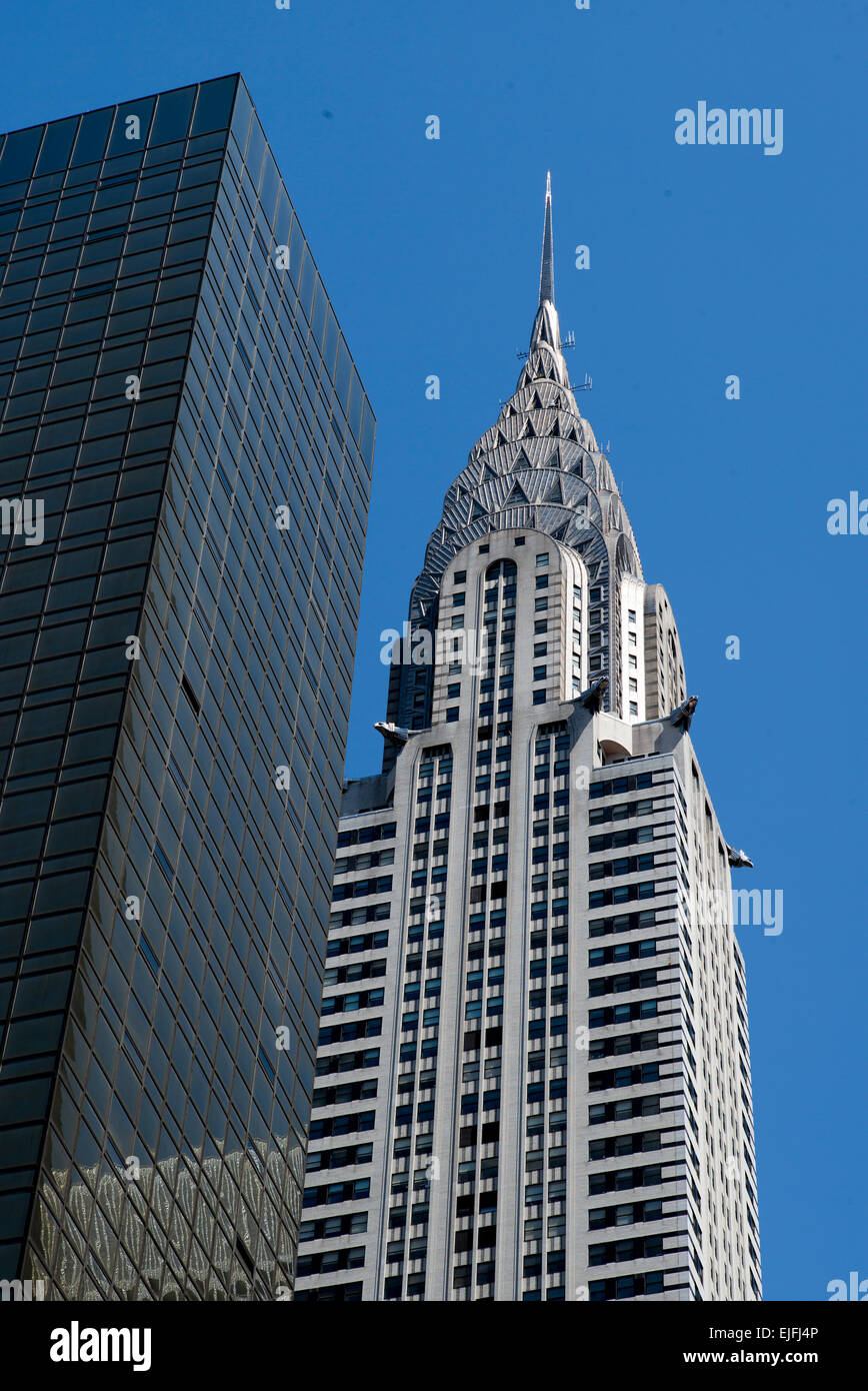 Low angle view of the Chrysler Building, Midtown, Manhattan, New York ...