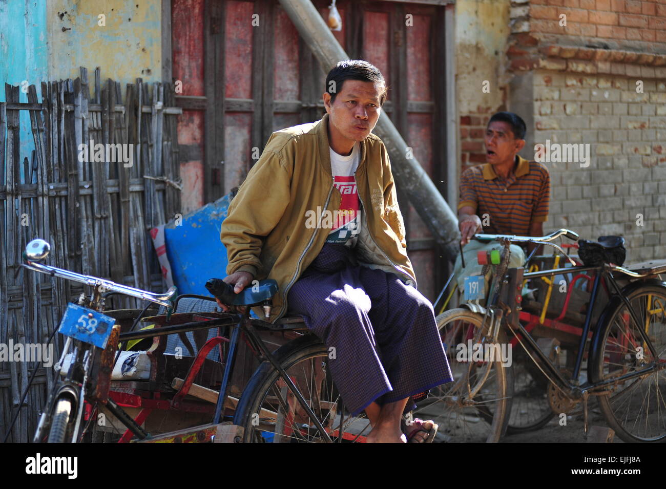 Man at the market hi-res stock photography and images - Alamy