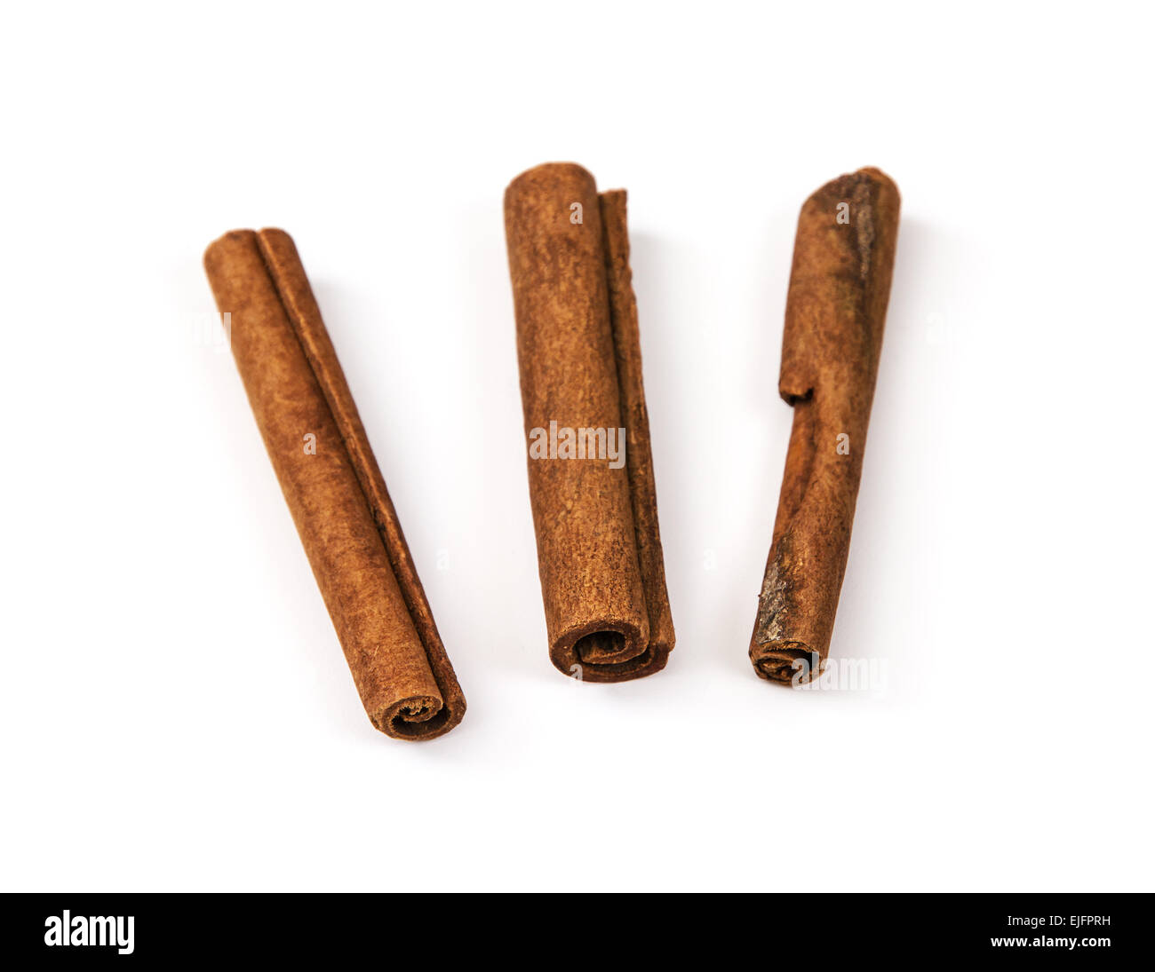 Raw cinnamon isolated on the white background Stock Photo - Alamy