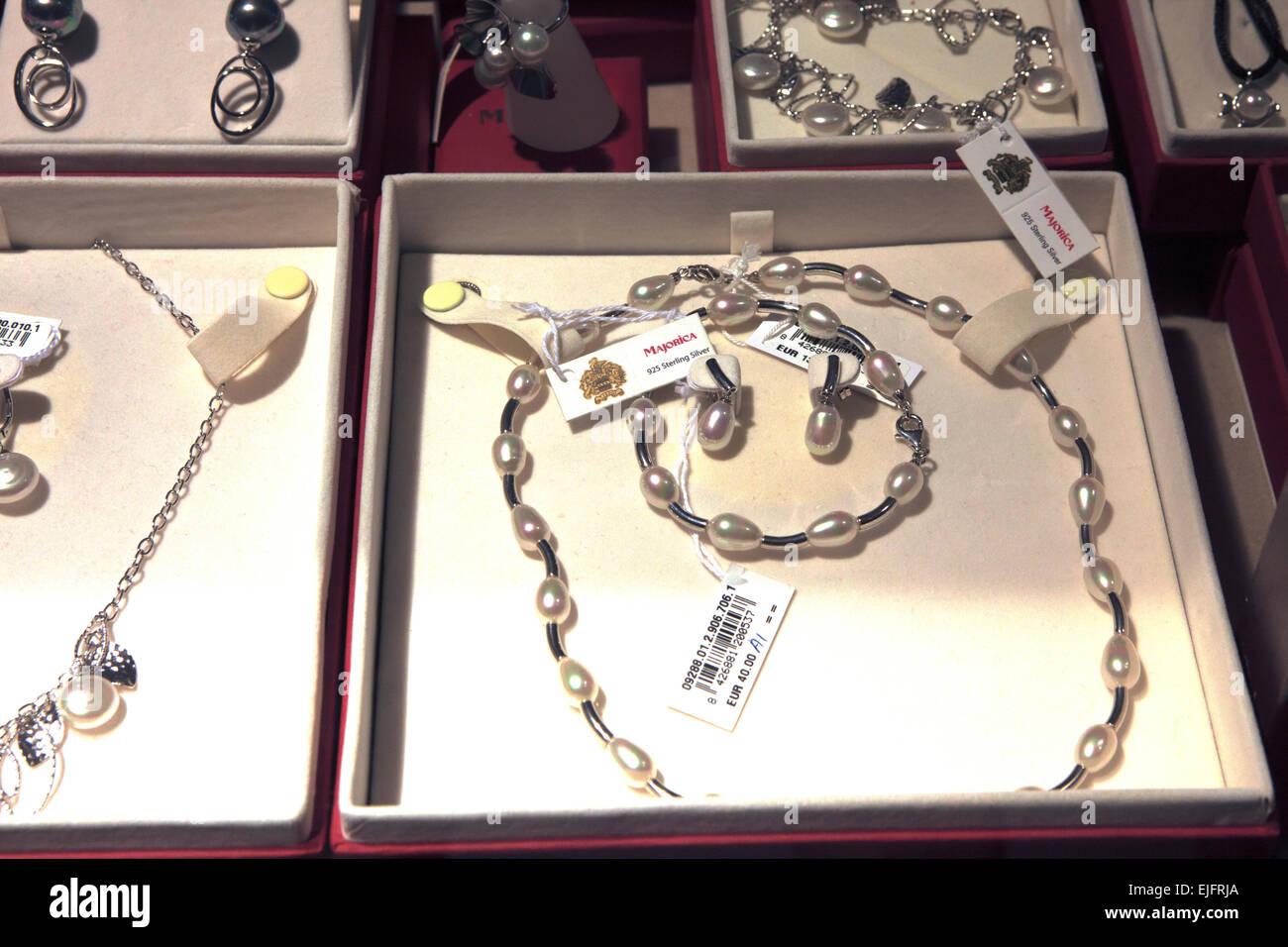 Majorca pearl necklace hi-res stock photography and images - Alamy