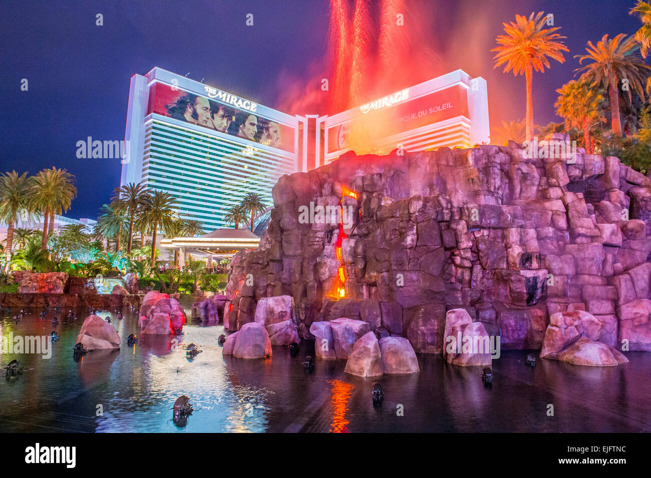 The Mirage Hotel and the artificial volcano in Las Vegas Stock Photo ...