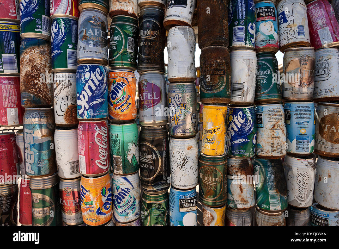 Pile of soft drink cans hi-res stock photography and images - Alamy