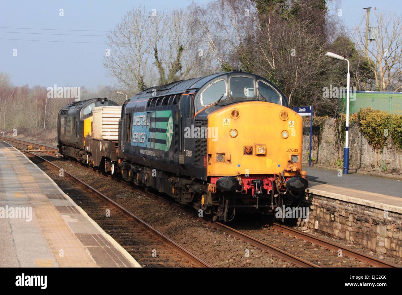 Drs flask train hi-res stock photography and images - Alamy