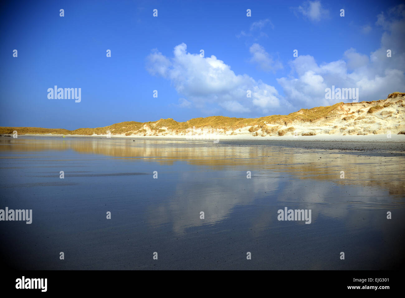 The Maze beach on the west coast of the Scottish Island of Tiree Stock ...
