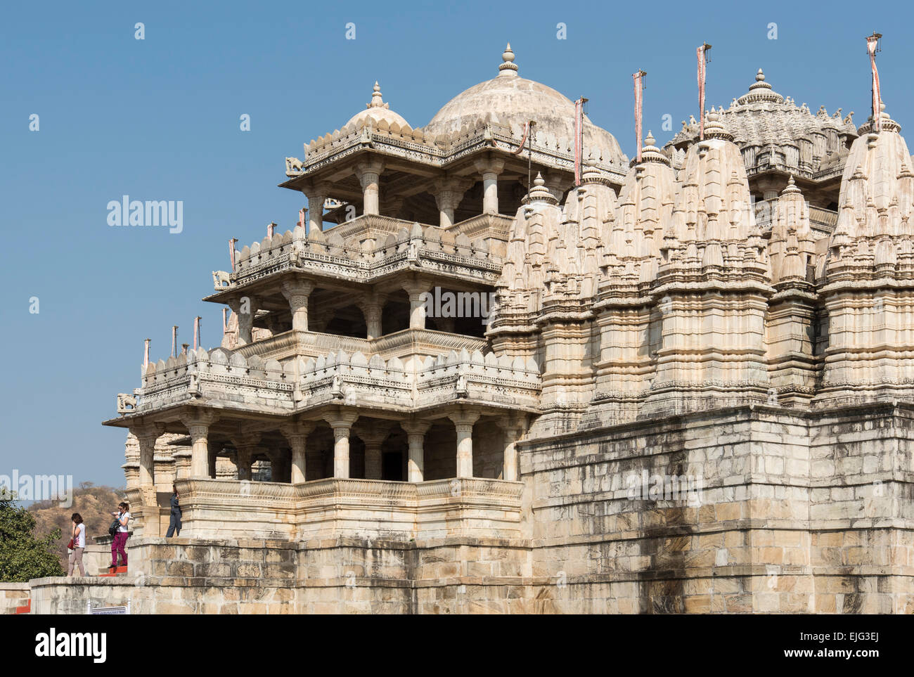 Ranakpur jain temple hi-res stock photography and images - Alamy