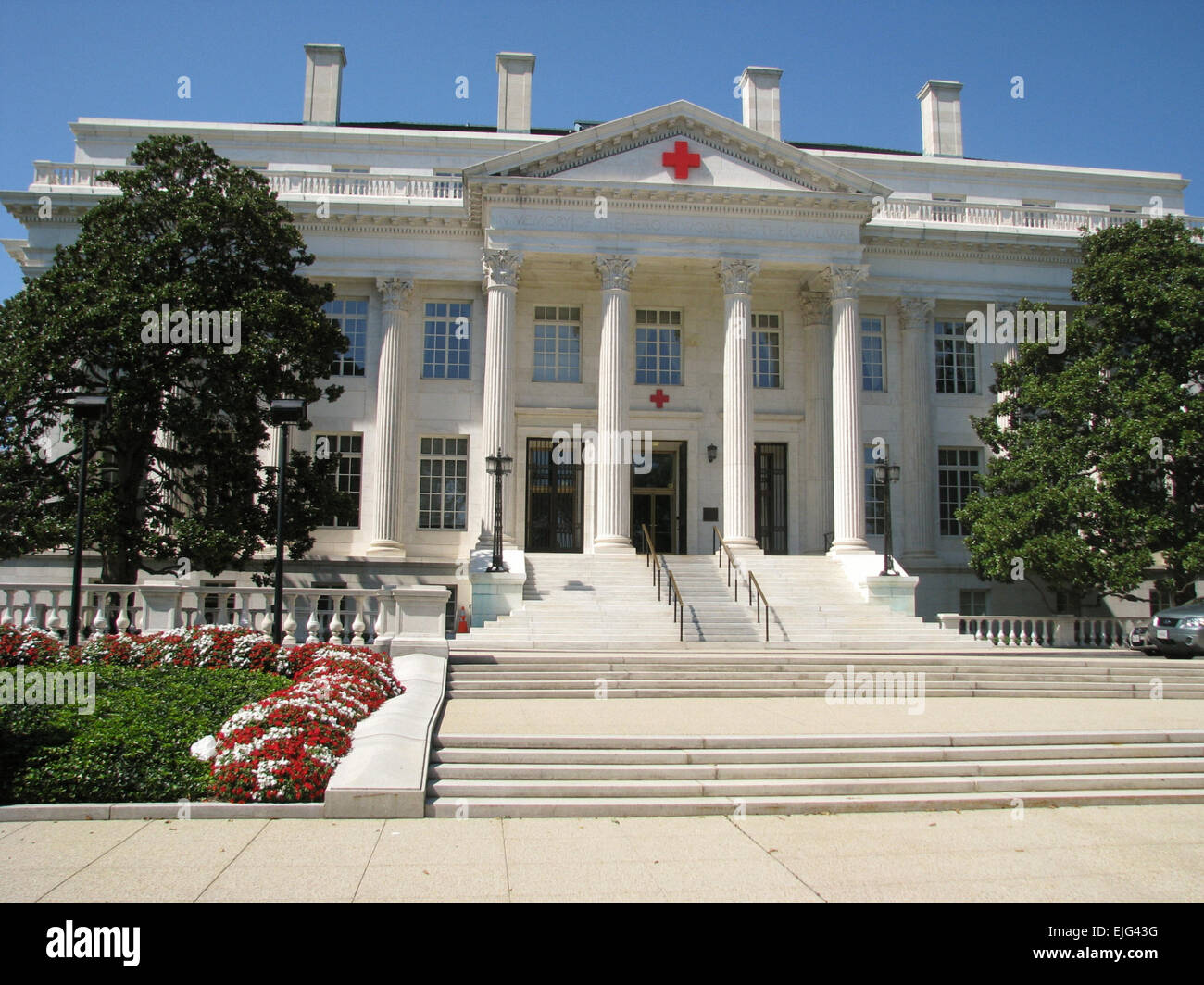 Red Cross Building Stock Photo - Alamy