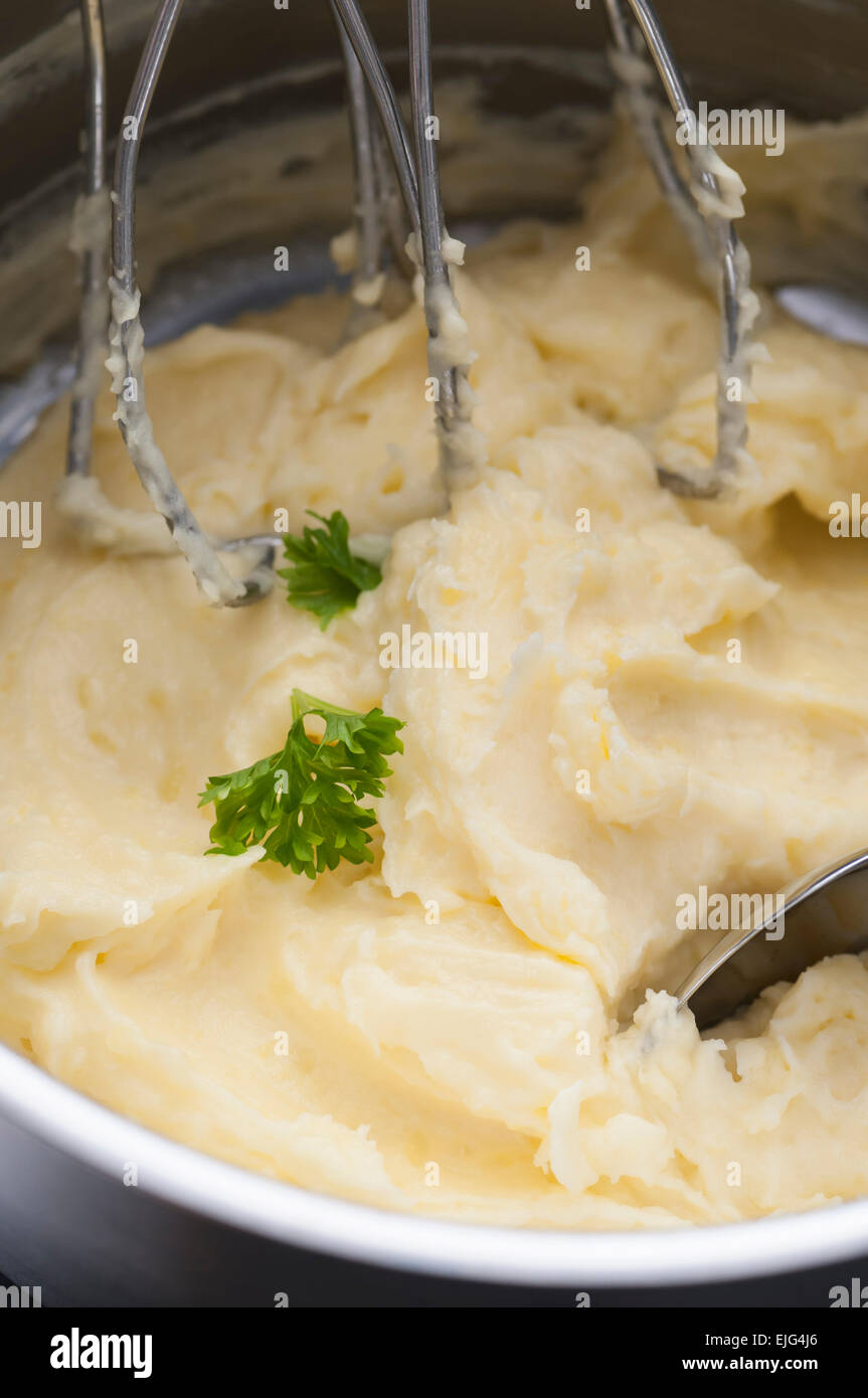 Mashed potatoes and butter hi-res stock photography and images - Alamy