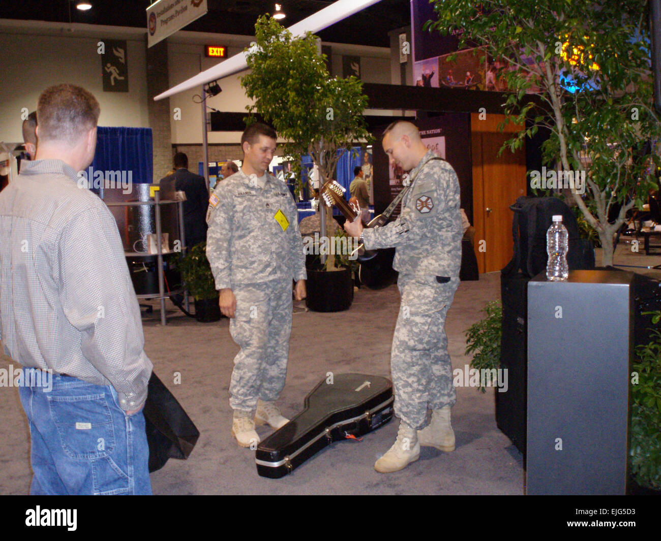 Us army imcom hi-res stock photography and images - Alamy