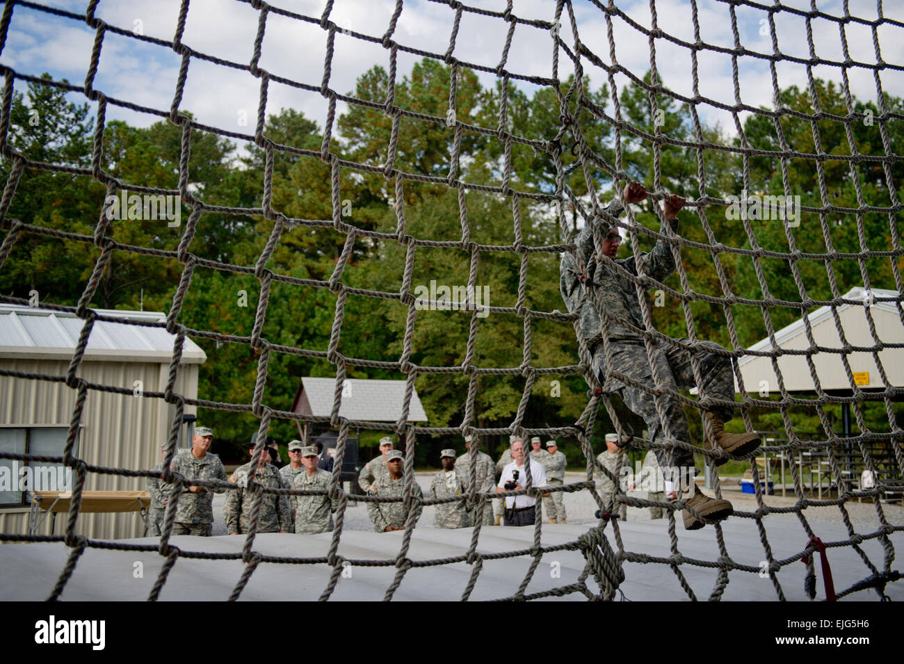 U.S. Army Chief of Staff Gen. Ray Odierno observes training at Fort ...