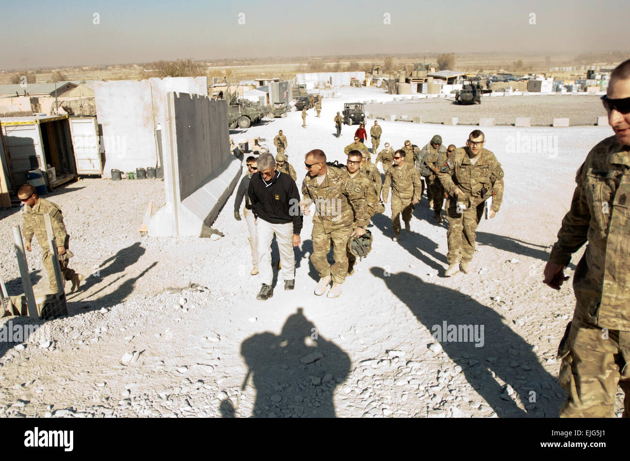 Secretary of the Army John McHugh talks with Col. Todd R. Wood ...