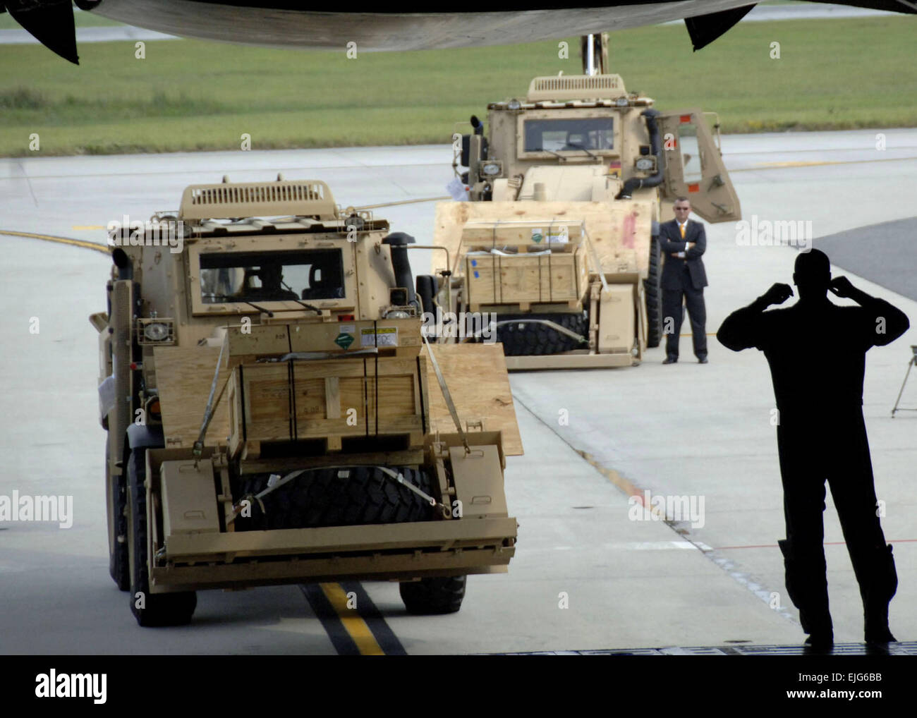 An Airman from the Memphis Air National Guard guides an Army High ...