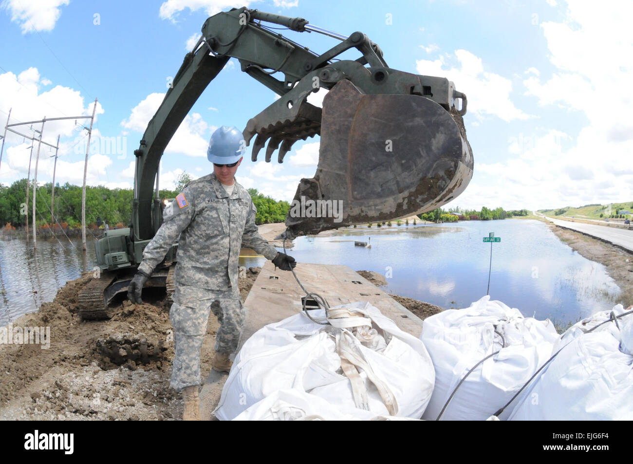 682nd engineer battalion hi-res stock photography and images - Alamy
