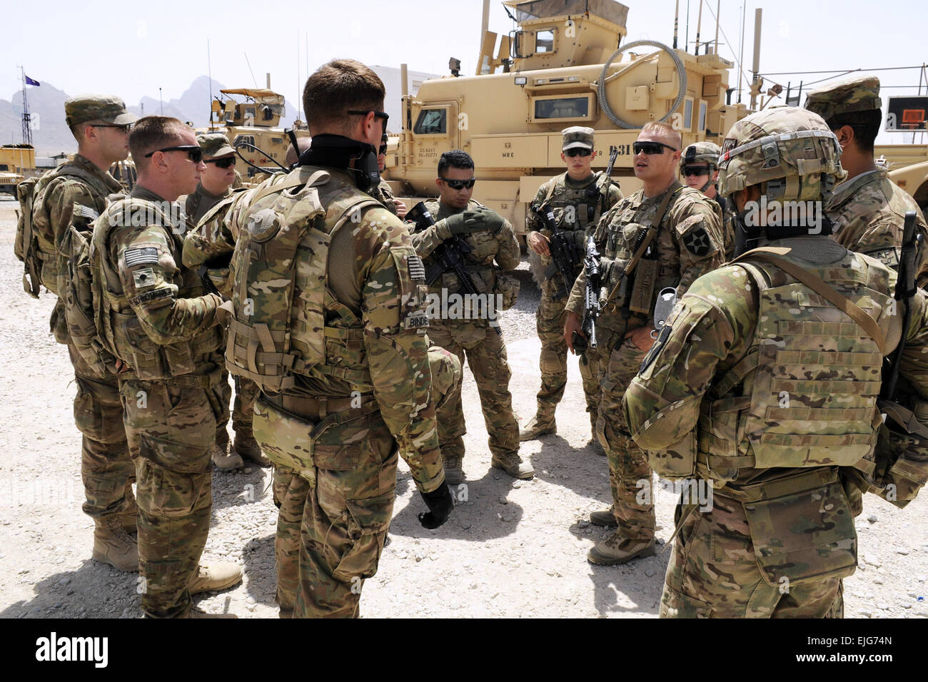 Convoy brief hi-res stock photography and images - Alamy