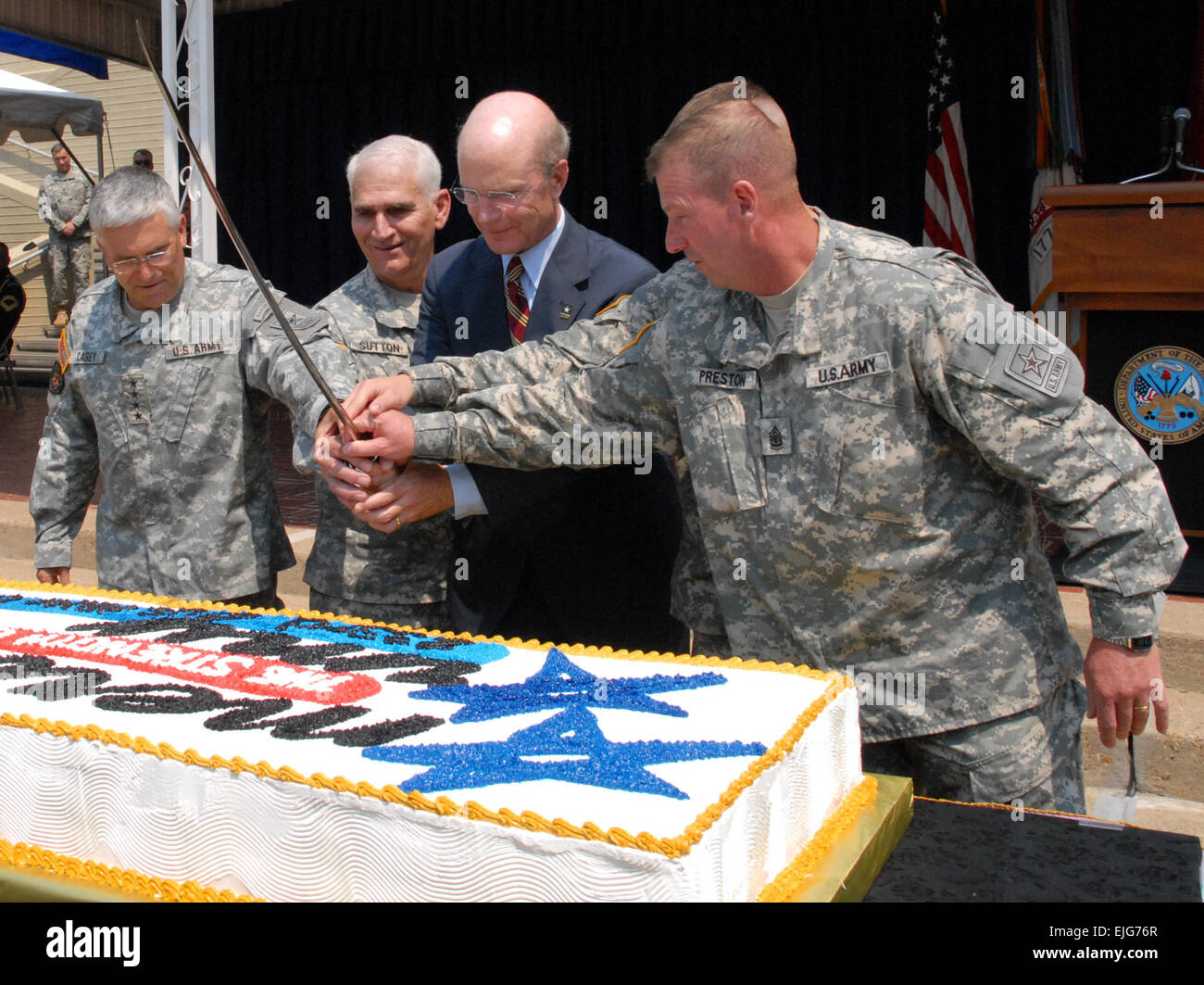 Chief of Staff of the Army Gen. George W. Casey Jr. far left, Secretary ...