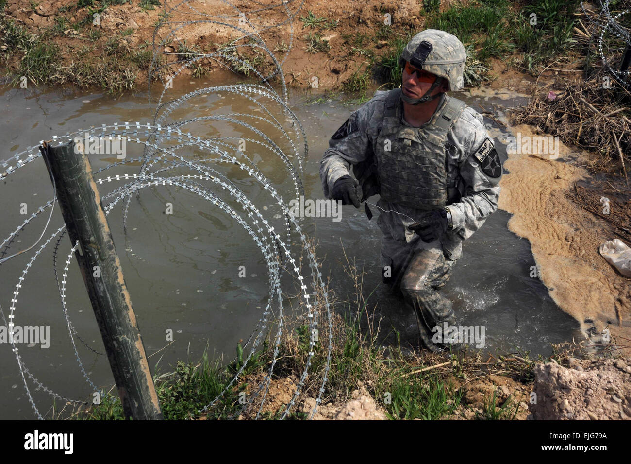 U.S. Army Spc. Louis Phay, with Alpha Company, 4th Battalion, 23rd ...