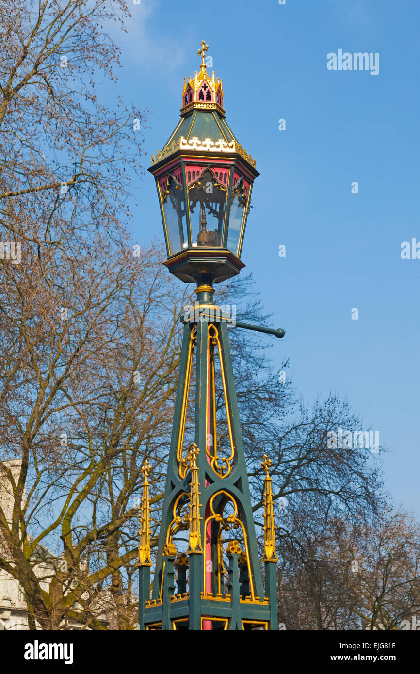 Victorian gas lamps hi-res stock photography and images - Alamy