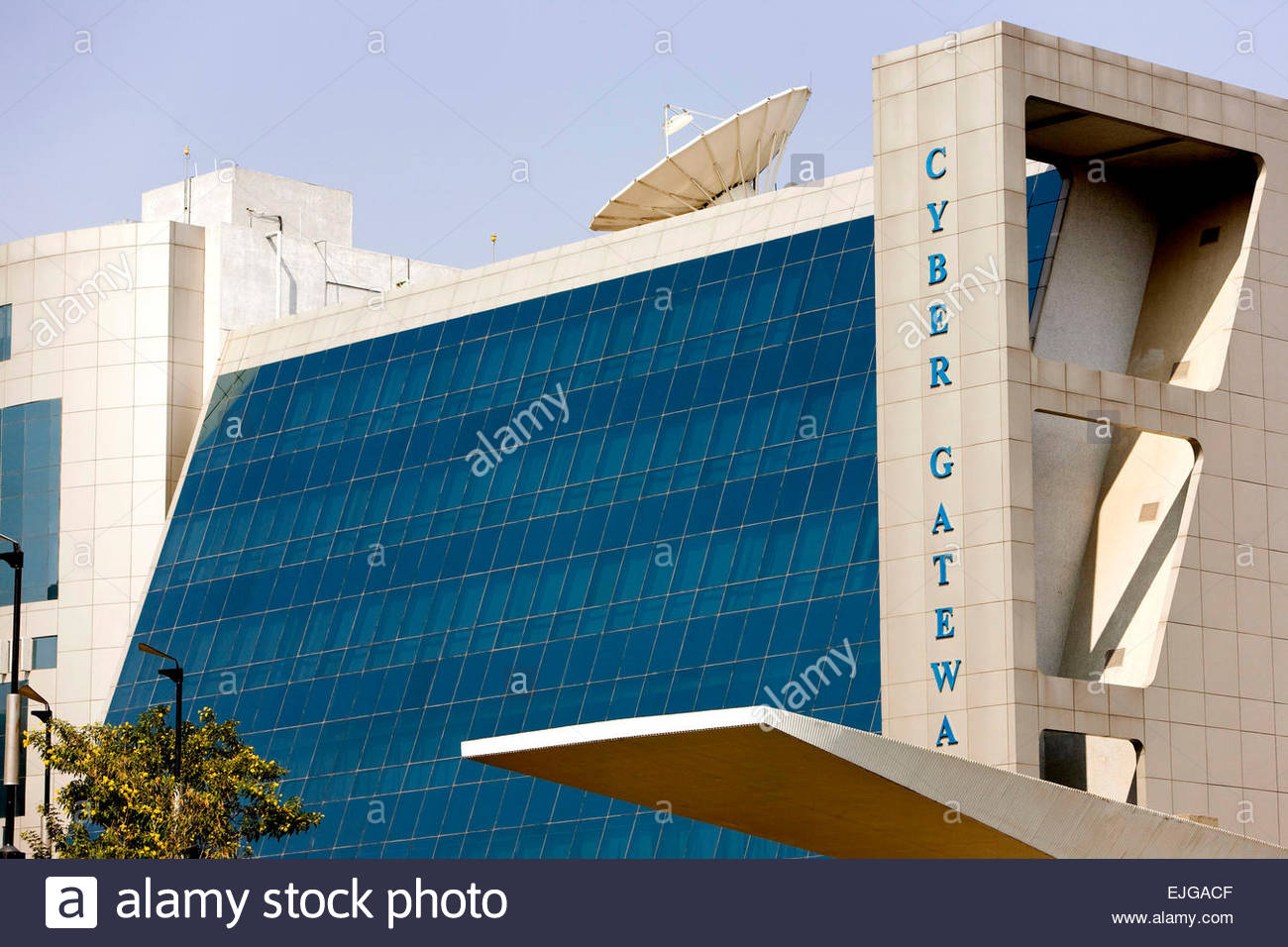Cyber Gateway Stock Photos & Cyber Gateway Stock Images - Alamy