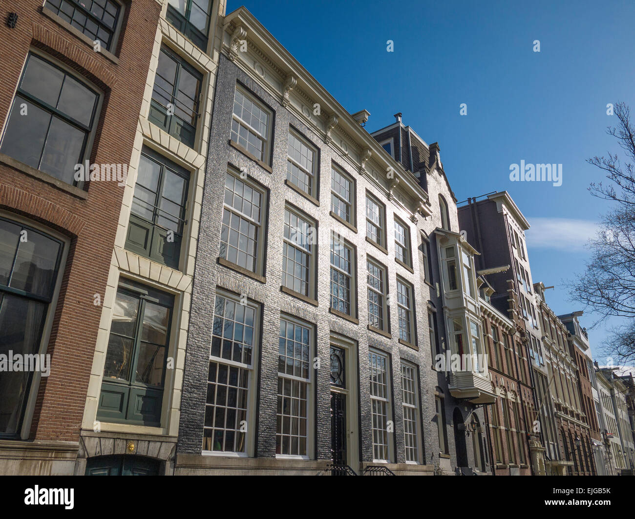 Traditional canal house buildings on Herengracht Canal, Amsterdam ...