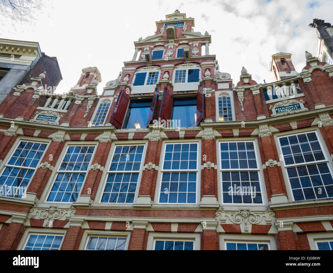 House Bartolotti, "The Spotted House" (c. 1617), on Herengracht Canal ...