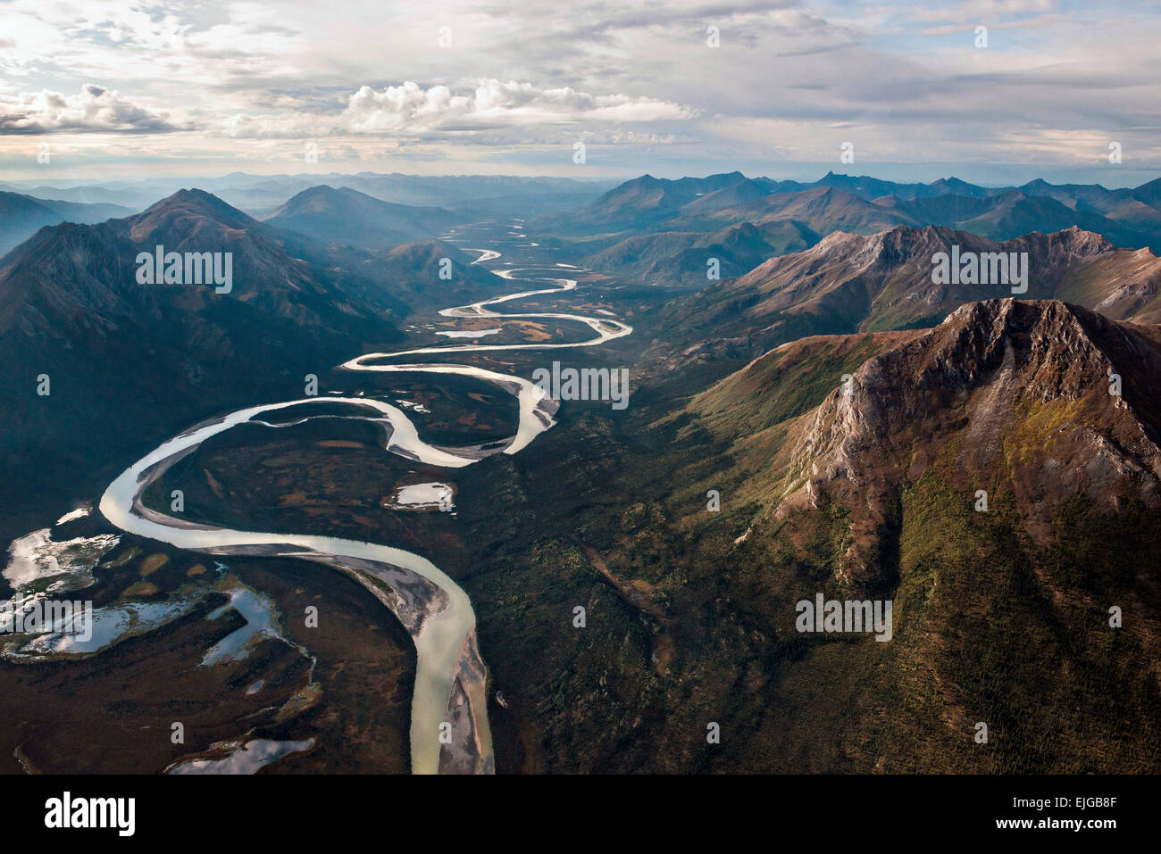 The treeless slopes of the Arctic Divide near the Nunamuit village of ...